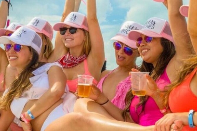 Miami Spring Break Party Boat with Live DJ and Open Bar - What the Reviews Tell Us