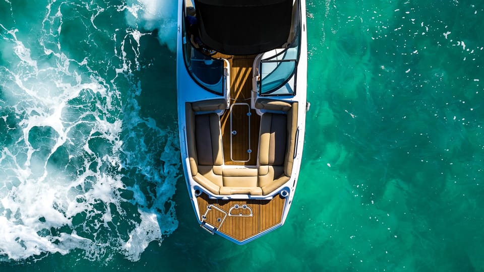 Miami's Unique Private Boat Tour: Discover & Enjoy Your Way - Key Points
