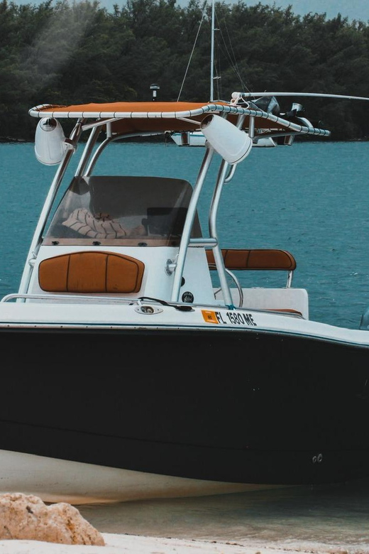 Miami's Unique Private Boat Tour: Discover & Enjoy Your Way - The Value of a Tailored Experience
