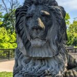 Milwaukee: Sightseeing Bus Tour - Transportation & Group Size