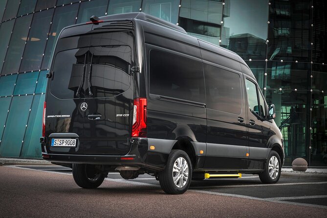 Minibus Private Transfer Philadelphia to Philadelphia Airport PHL - How the Pricing Stacks Up