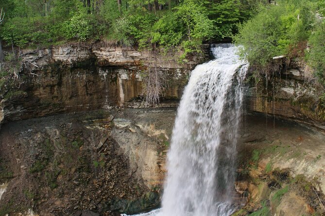 Minnehaha Falls: A Self-Guided Audio Tour of Minneapolis - A Closer Look at the Minnehaha Falls Audio Tour