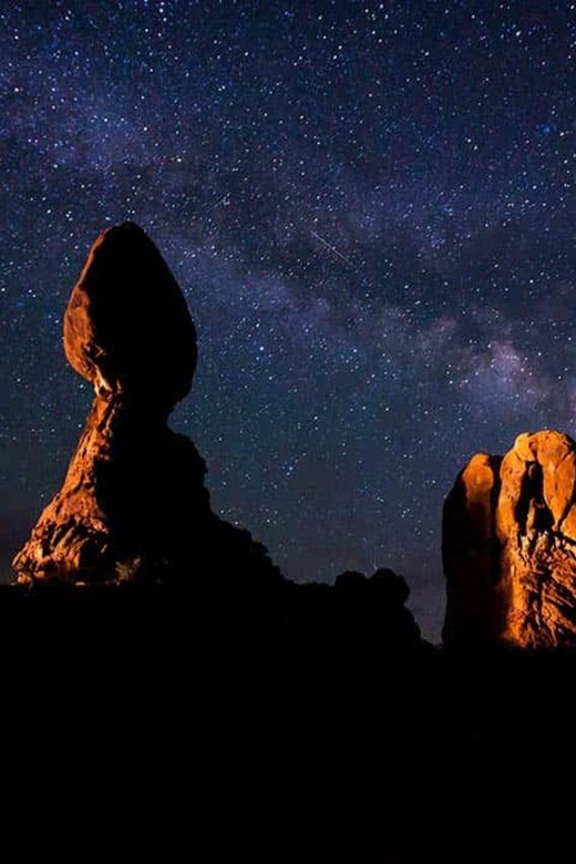 Moab: Arches National Park Morning Adventure Tour - Guided Hikes and Park Exploration