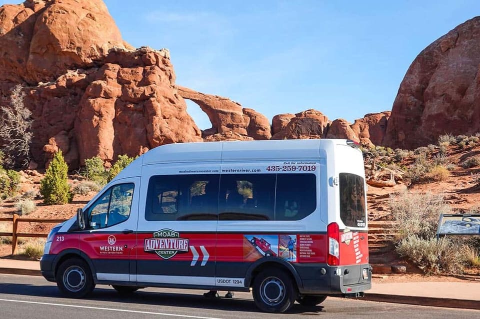 Moab: Arches National Park Sunset Tour - FAQ