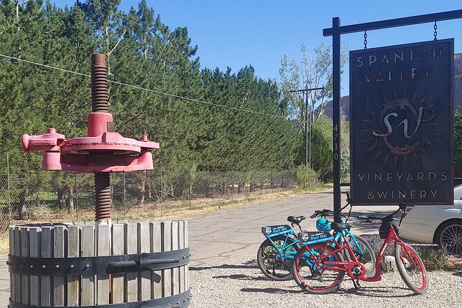 Moab Back Roads, History and Winery E-Bike Tour - Key Points  