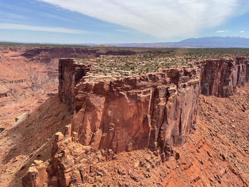 Moab: Island in the Sky of Canyonlands Helicopter Tour - The Experience You Can Expect