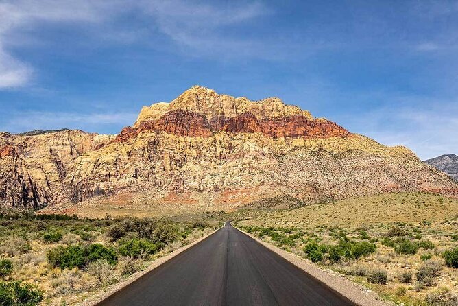 Mojave Desert, Red Rock Sign, Seven Magic Mts - Who Will Love This Tour?