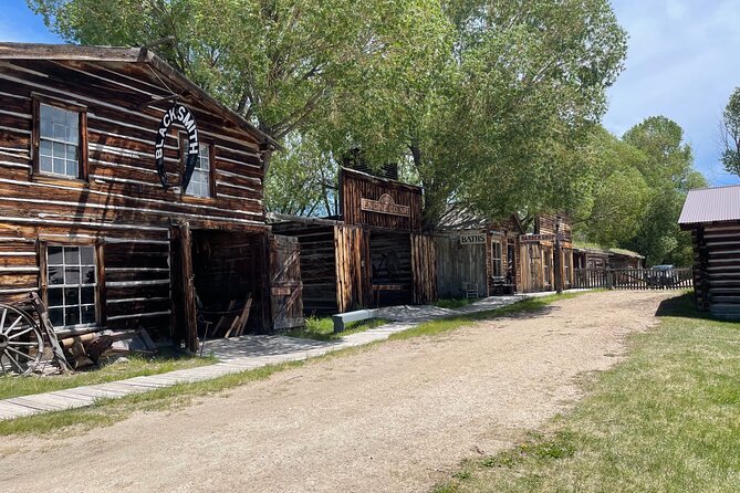Montana Old West Ghost Towns Private VIP Tour - From West Yellowstone MT - An In-Depth Look at the Montana Ghost Town Tour  