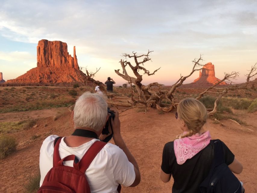 Monument Valley: Backcountry Jeep Tour with Navajo Guide - Key Points