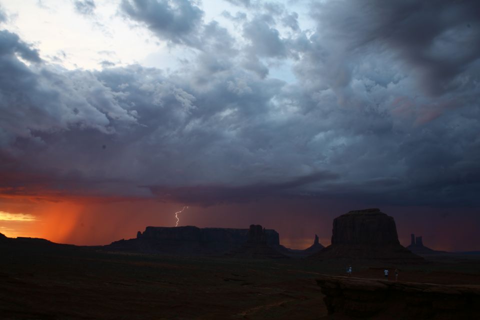 Monument Valley: Guided Sunset Tour - What Is Included and What You Should Know