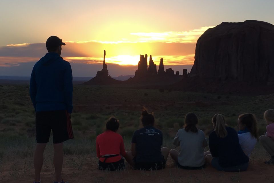 Monument Valley: Sunset Tour with Navajo Guide - A Deep Dive into the Monument Valley Sunset Tour