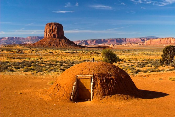 Monument Valley Tour from Flagstaff - Cultural Insights and Shopping at Cameron Trading Post