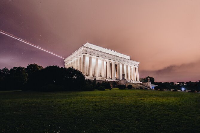 Monumental Moonlight Private Guided Bus Tour in Washington - FAQs