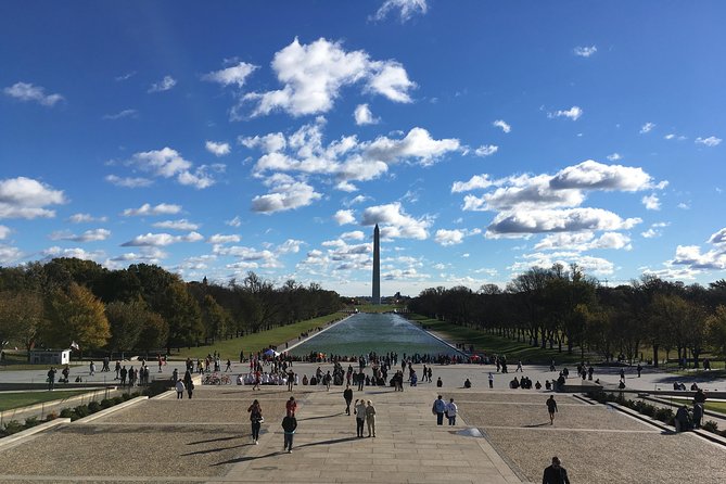 Monuments and Memorials Architecture Tour - An In-Depth Look at the Monuments and Memorials Architecture Tour