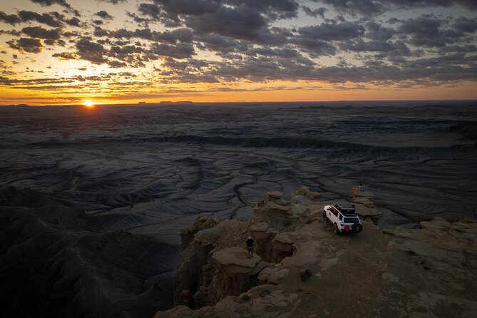 Moonscape Overlook and Factory Butte Offroad Tour - Key Points