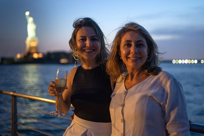 Mother's Day Signature Dinner Cruise in New York - Practical Details and Considerations