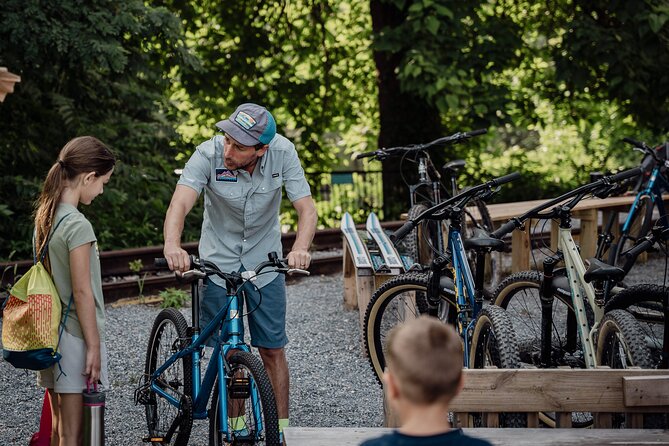 Mountain Bike Tour from The Roanoke Star - An In-Depth Look at the Roanoke Mountain Bike Tour