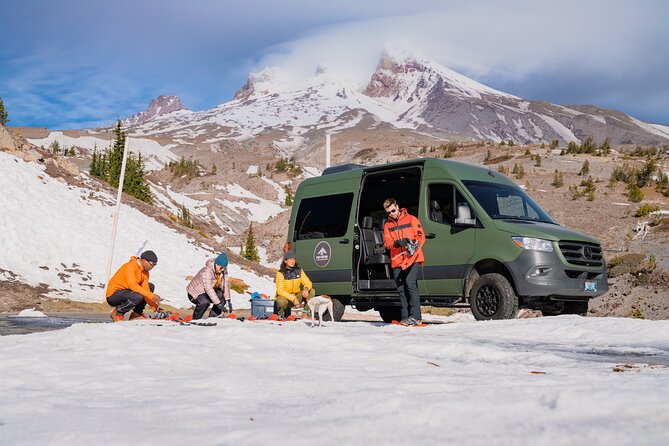 Mt. Hood Snowshoe Tour - A Complete Look at the Mt. Hood Snowshoe Tour