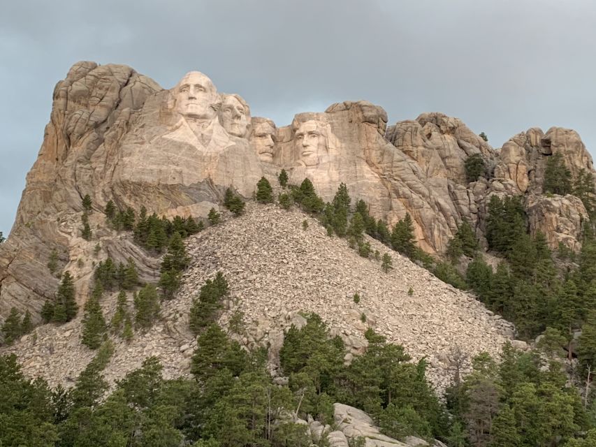Mt Rushmore, Crazy Horse, Custer State Park Monument Tour - The Sum Up
