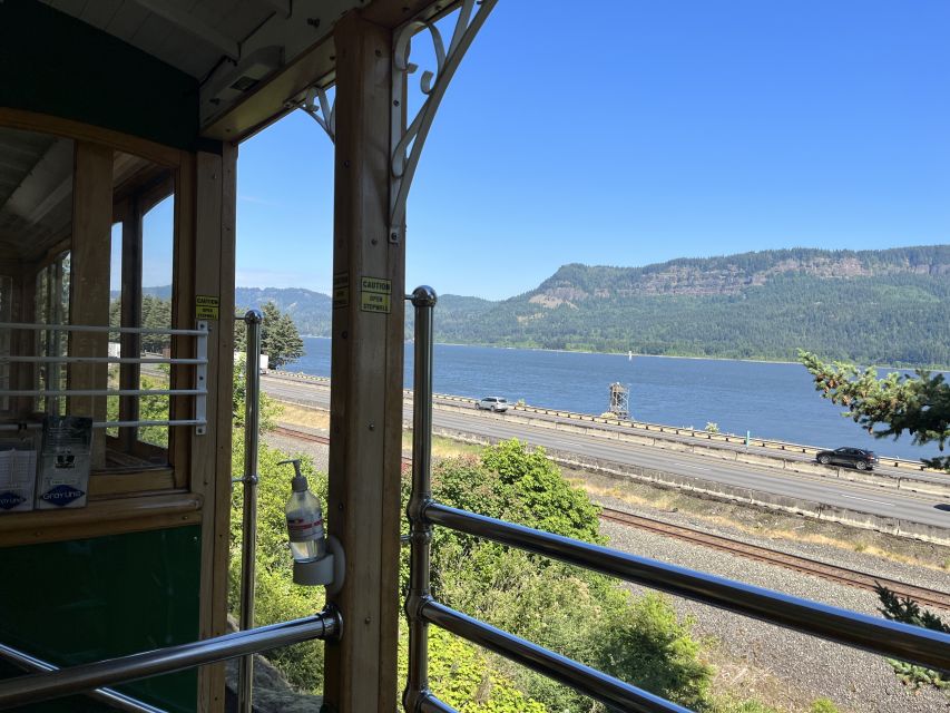 Multnomah Falls: Waterfall Corridor Hop-On Hop-Off Trolley - The Itinerary and What to Expect