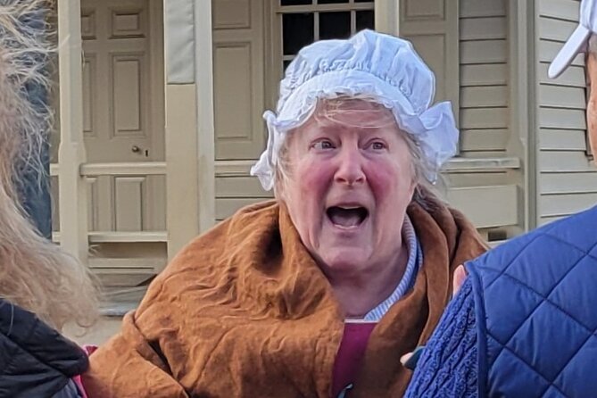 Murder, Mayhem, and Scandal: 1-hour Historical Character Tour - Who Will Love This Tour?