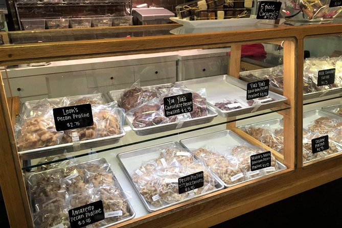 Music City Food, Drink, Sightseeing Walking Tour along Broadway - Who Should Take This Tour?