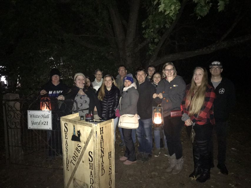 Mystic: Guided Graveyard Ghost Tour by Moonlight - Analyzing the Experience in Detail