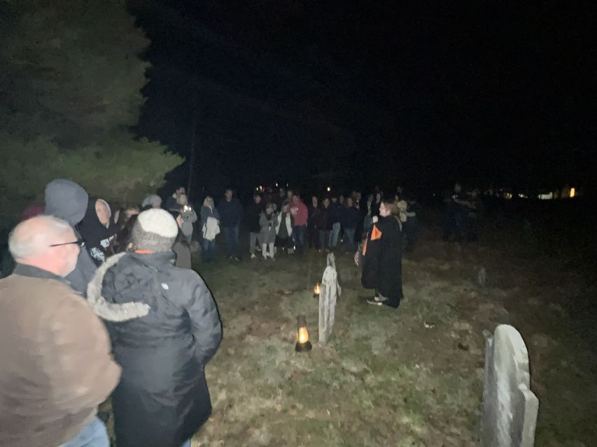 Mystic: Guided Graveyard Ghost Tour by Moonlight - FAQ