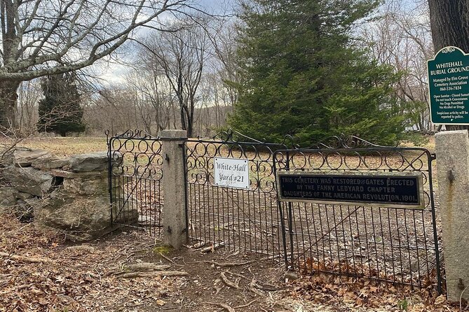 Mystic Moonlit Graveyard Ghost Tour - An In-Depth Look at the Mystic Moonlit Graveyard Ghost Tour