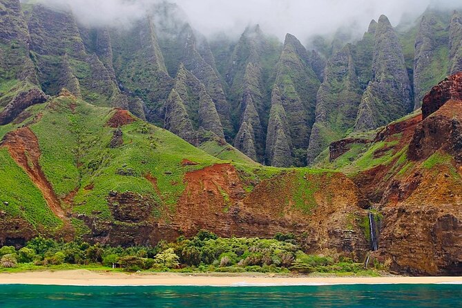 N Pali Coast Zodiac Raft Expedition and Snorkeling on Kauai - FAQ