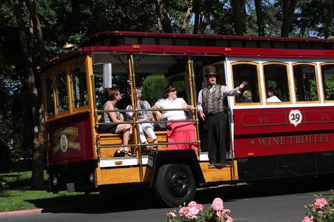 Napa Valley Wine Trolley Classic Tour - The Experience: What to Expect and Practicalities