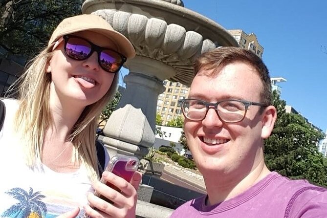 Naples Scavenger Hunt by Wacky Walks - FAQ