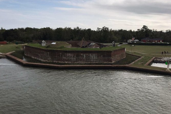 Narrated Harbor Luncheon Riverboat Cruise - The Itinerary in Detail