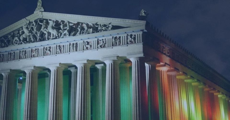 Nashville: 2-hour Trolley Sightseeing Tour by Night - Key Points