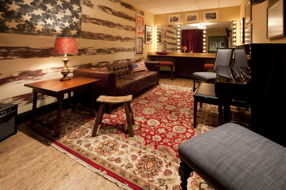 Nashville: Grand Ole Opry Backstage Tour - FAQ