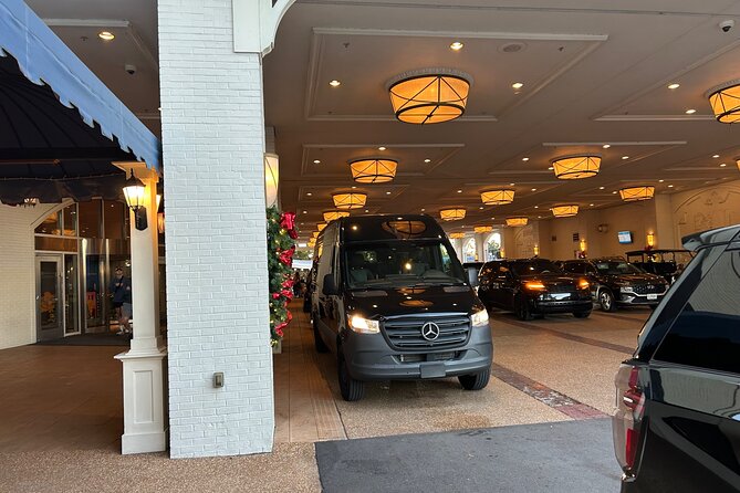 Nashville Limo Service and Airport Transportation Arrival - What to Expect on Your Ride