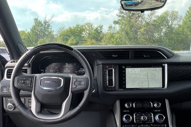 Nashville Limo Service and Airport Transportation Arrival - Pricing and Value for Money