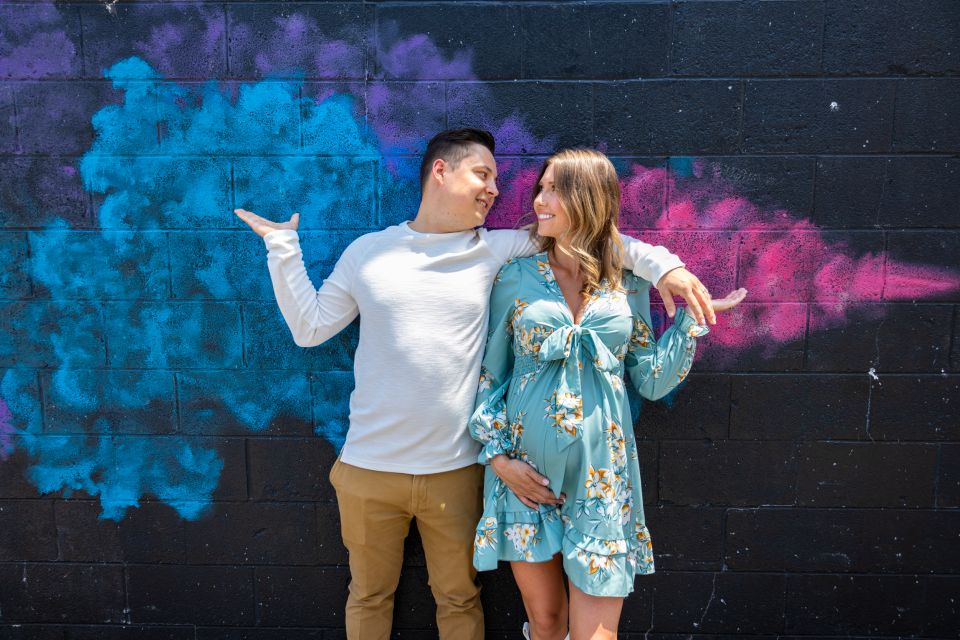 Nashville: Romantic Couples Photoshoot with Champagne - Key Points