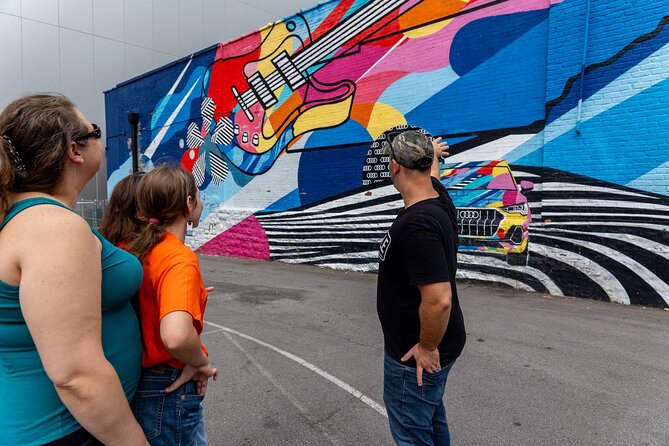 Nashville Unveiled History Highlights and Hacks Walking Tour - Exploring Nashville in a Nutshell