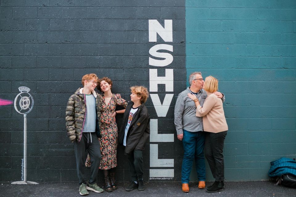 Nashville: Walking Tour and Photoshoot in The Gulch - The Sum Up
