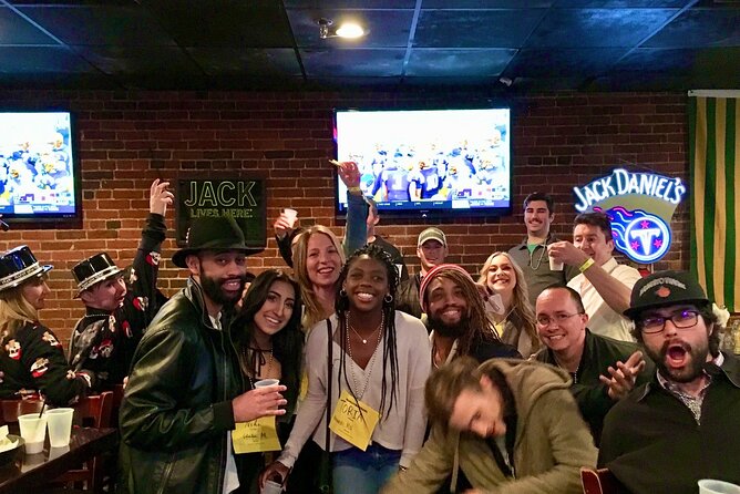 Nashville's Annual New Year's Eve Pub Crawl - The Group Experience: Pros and Cons