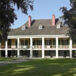 Nawlins Luxury: Destrehan Plantation & Swamp Boat Tour with Transportation - Price and Value