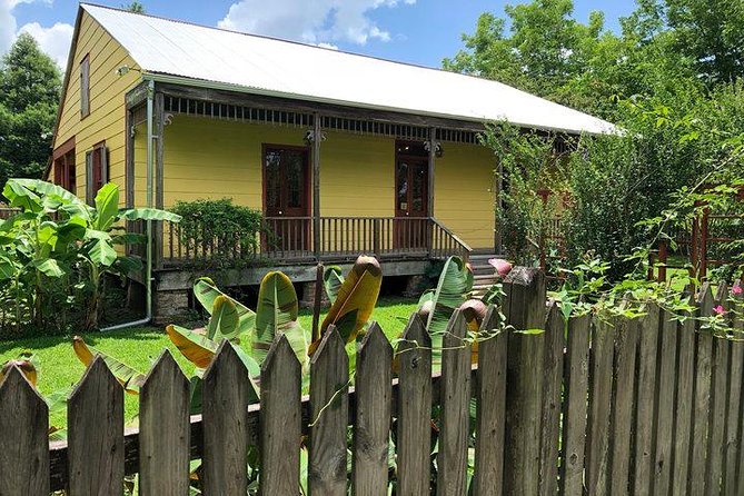 Nawlins Luxury: Double Plantation Laura & Oak Alley with Transportation - Discovering Laura Plantation: A Creole Heritage Site