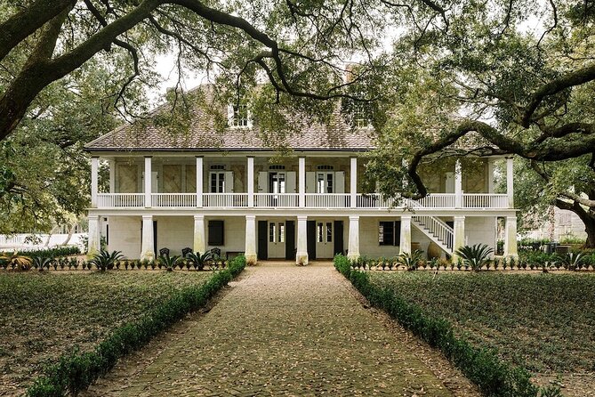 Nawlins Luxury: Whitney Plantation Tour with Transportation - Overview of the Whitney Plantation Tour