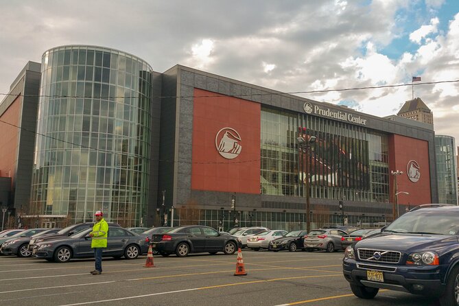 New Jersey Devils Ice Hockey Game Ticket at Prudential Center - Who Should Book This Tour?