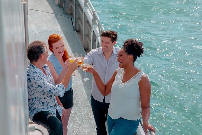 New Jersey Signature Bottomless Mimosa Brunch Cruise - Key Points