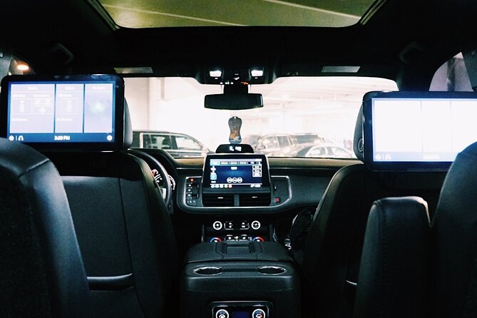 New Orleans Arrival Chauffeur Driven Transport by Executive SUV - Practical Tips for Booking and Using the Service