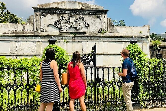 New Orleans City and Cemetery Tour with Garden District Stroll - The Itinerary in Detail