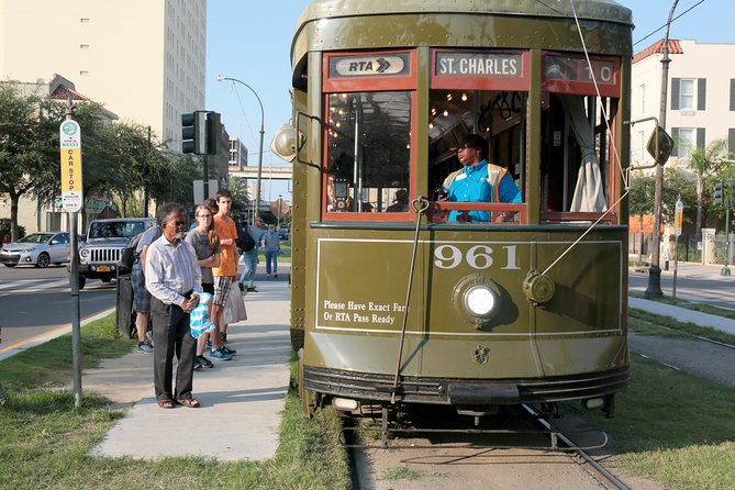 New Orleans City Sightseeing Hop-On Hop-Off Bus Tour - First Impressions and What You Can Expect