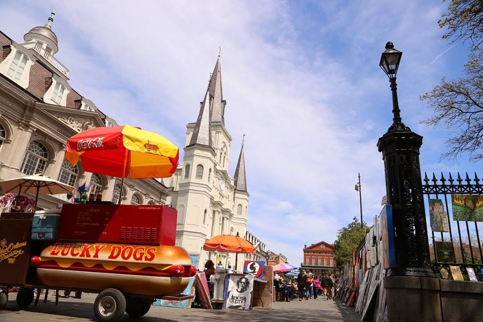 New Orleans Drunken Ghost and Vampire Experience - The practical details and atmosphere